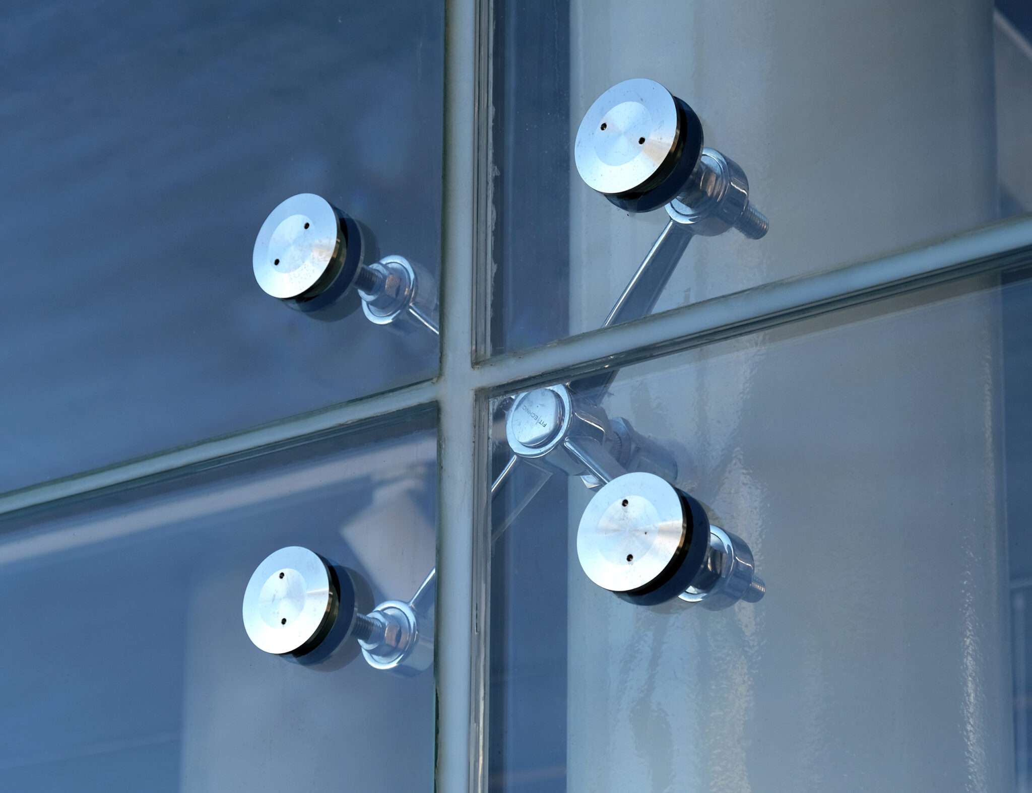 Point Fixing Curtain Wall Installation Service - fabconstechno.com